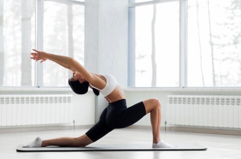 Anjaneyasana : 7 Essential Benefits of Practicing Low Lunge Pose